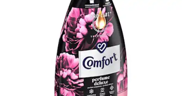 Comfort Perfume Deluxe Fabric Conditioner Divine Petals 800ml
